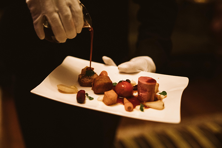 Dine in the Press - Dine
